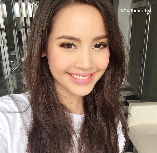 Who Is The Best Looking Thai Woman